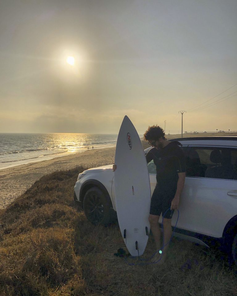 Surfeando en Cádiz como un verdadero #SubaruOffRoaders - Universo Subaru